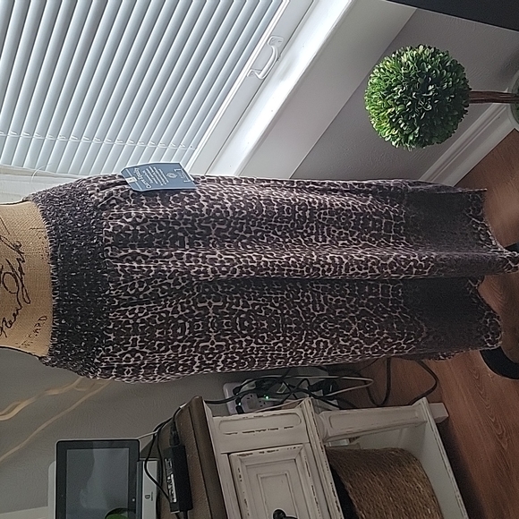 Democracy | Pants & Jumpsuits | Democracy Linen Capris | Poshmark